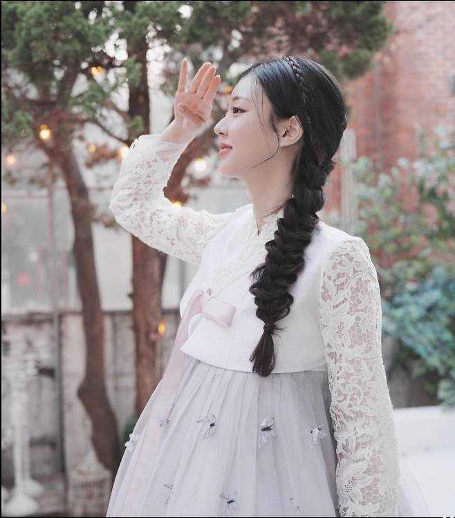 솔로지옥3 유시은 미스코리아 선 출신 꽃다운 27세 요정 아리따운 한복 자태 스타와 패션