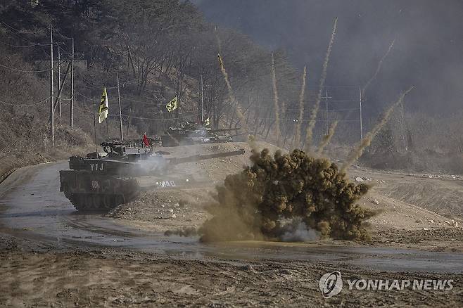 픽 철원 막강화력 육군 17사단 전차포 사격훈련