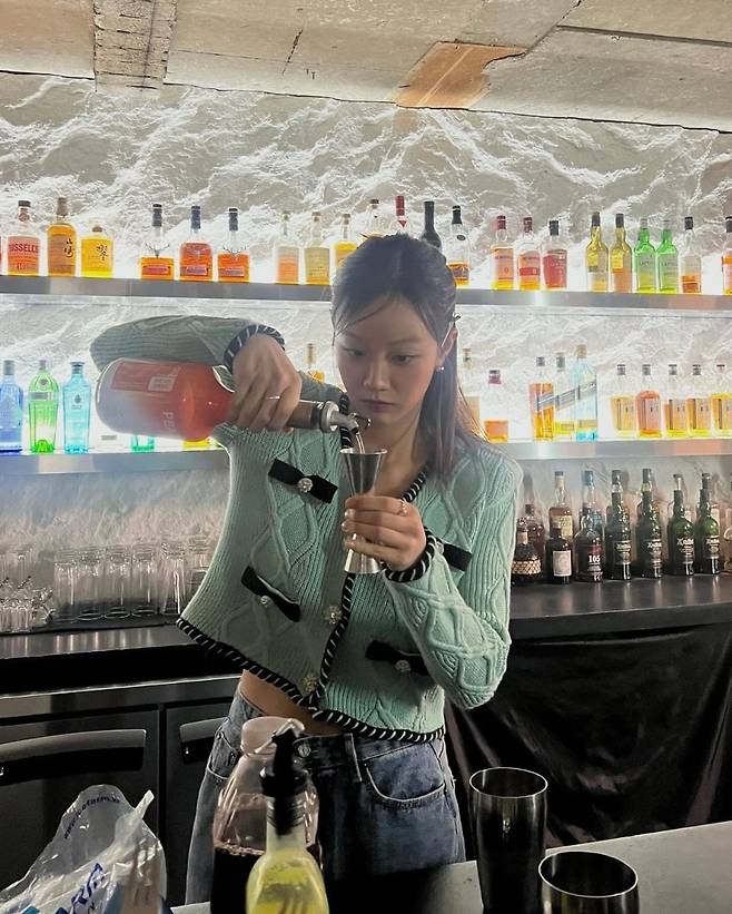 혜리 전보다 해쓱하지만 여전히 예쁜 미모 청순한 니트 카디건 청바지 패션 스타와 패션