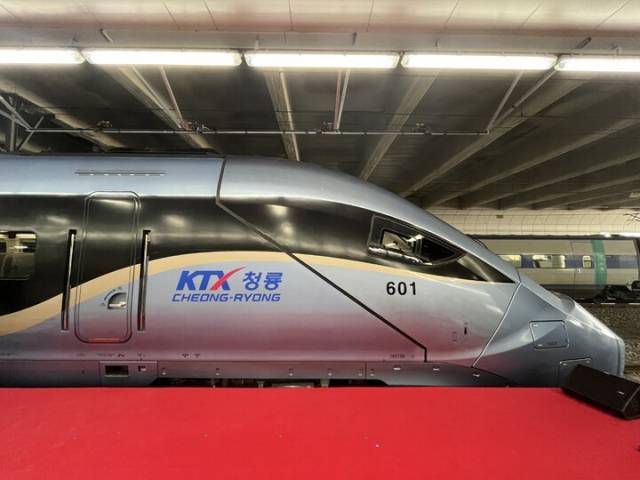 한국철도 ‘ktx 개통 20주년 기념식 개최차세대 고속열차 Ktx 청룡도 5월 투입