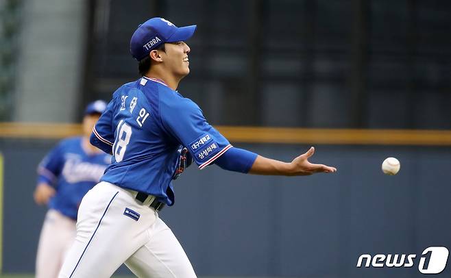 선발진 동반 부진 5연패 삼성푸른 피의 에이스 원태인 어깨 무겁다