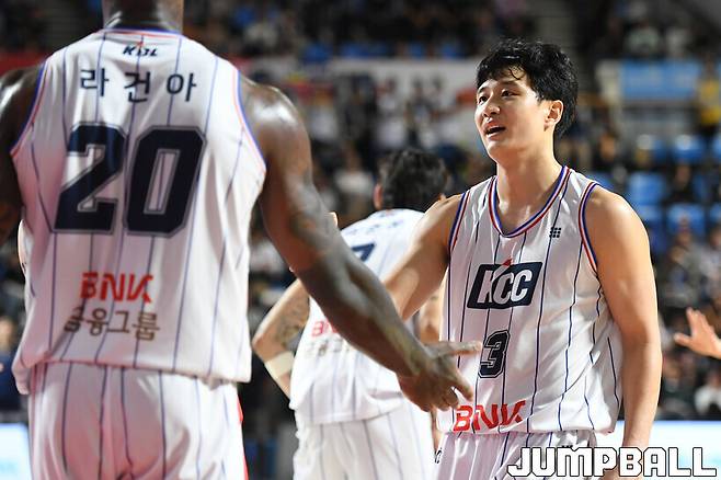 [PO프리뷰] 부산 찍고 원주 바라보는 KCC…벼랑 끝에 몰린 SK