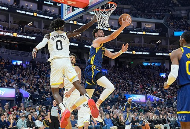 Nba 커리 없는 날 탐슨 32점 폭발 Gsw 플레이 인 토너먼트 진출 확정유타는 12연패