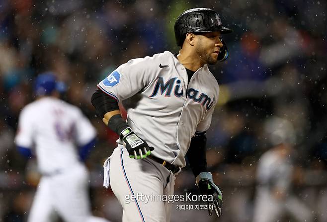 Mlb 팀 타율 1위인데atl 2021년 Al 타격왕 출신까지 영입