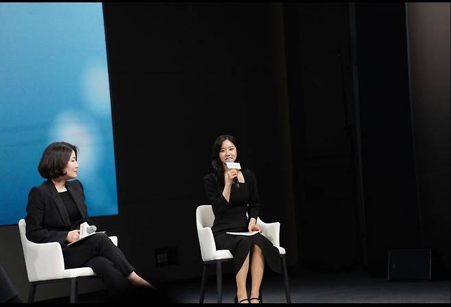 이혜성 블랙 드레스 입고 우아한 사회 진행그저 감탄만 스타와 패션