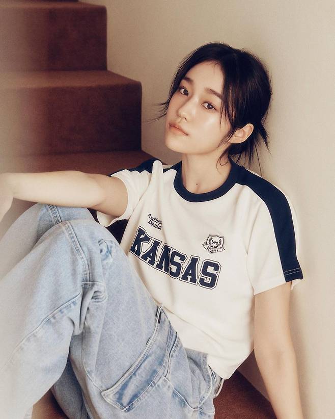노윤서 올 여름 유행 예감 티와 팬츠 캐주얼 코디 공개 라이프 뉴세이