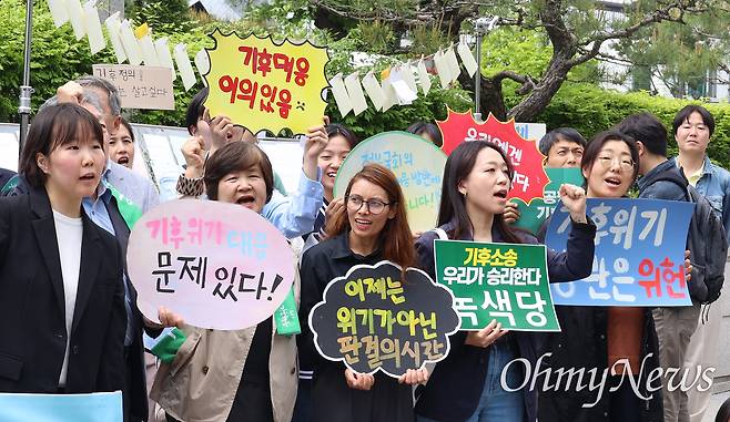 아시아 최초 기후소송 기후위기는 위헌 Vs 무리하면 고용불안