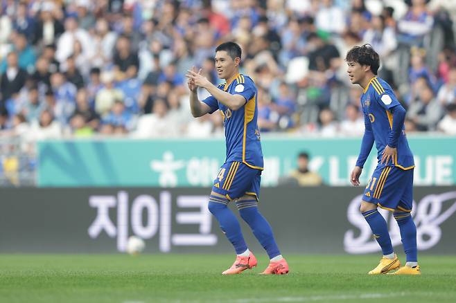 K리그1 현장리뷰 고맙데이 내일 입대 이동경 1골 1도움 피날레울산 제주에 3 1 역전승