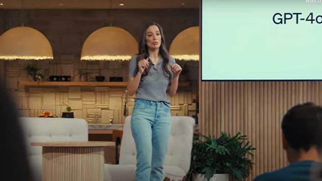 오픈AI, '보고 듣고 말하는' 새 AI 모델 GPT-4o 출시