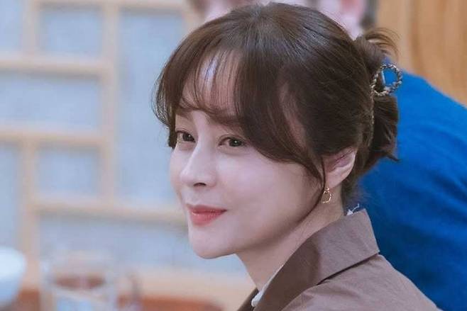 동양의 올리비아 핫세로 불리던 미녀 여배우 근황 뉴스에이드