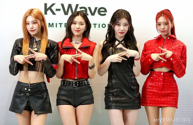 JYP엔터, 하반기로 갈수록 수익성 개선 기대…목표가↓-NH