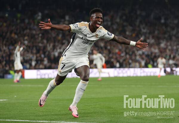 Ucl 제왕 안첼로티 감독 역대 최초 5회 최다 우승꿈은 계속된다 선수들 고마워