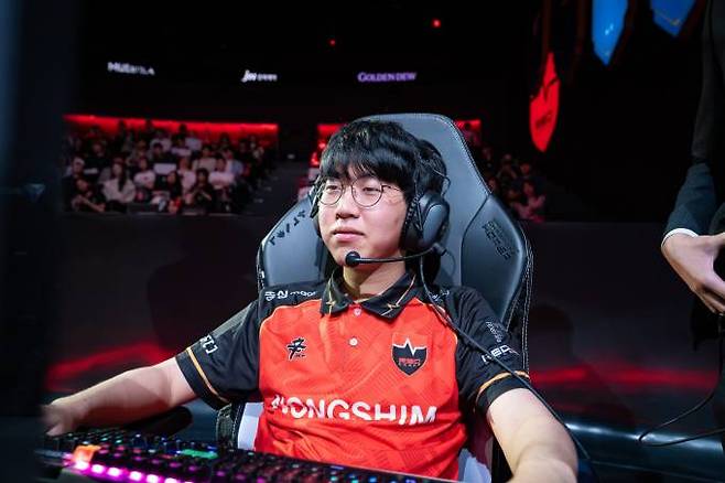 ‘테디’ 꺾은 ‘지우’…농심, DRX 2-1 잡고 첫 승 신고 [LCK]