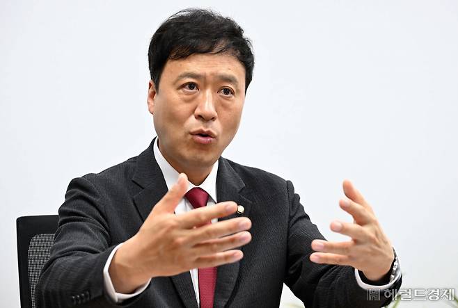교총 출신 정성국 의원 한동훈 교육정책 브레인 역할 하겠다” 이런정치in