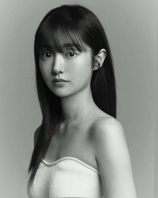 역대 여자 연예인 프로필 사진중 가장 예쁘다고 난리난 이 여배우 필더무비