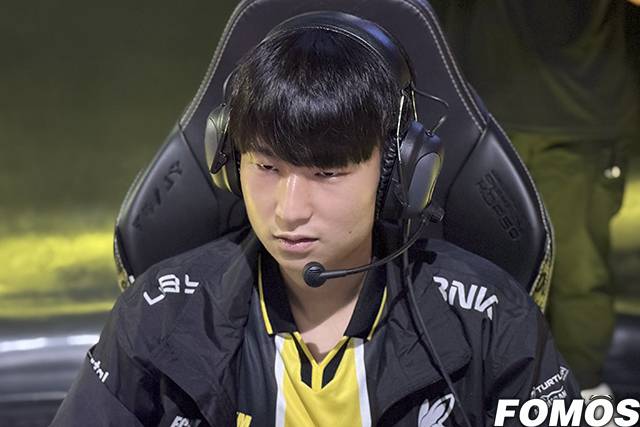 Lck 6유충의 힘 보인 피어엑스 T1전 1세트 승리
