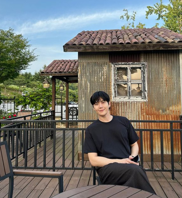 어릴 적 너무 내성적이라 말도 제대로 못했다는 톱스타 맥스무비