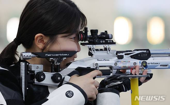 공기소총 반효진 올림픽 예선 신기록 쓰며 결선행 파리 2024