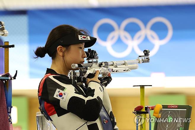 고교생 반효진 올림픽신기록 쾅여자 10m 공기소총 예선 1위 메달 정조준 2024 파리