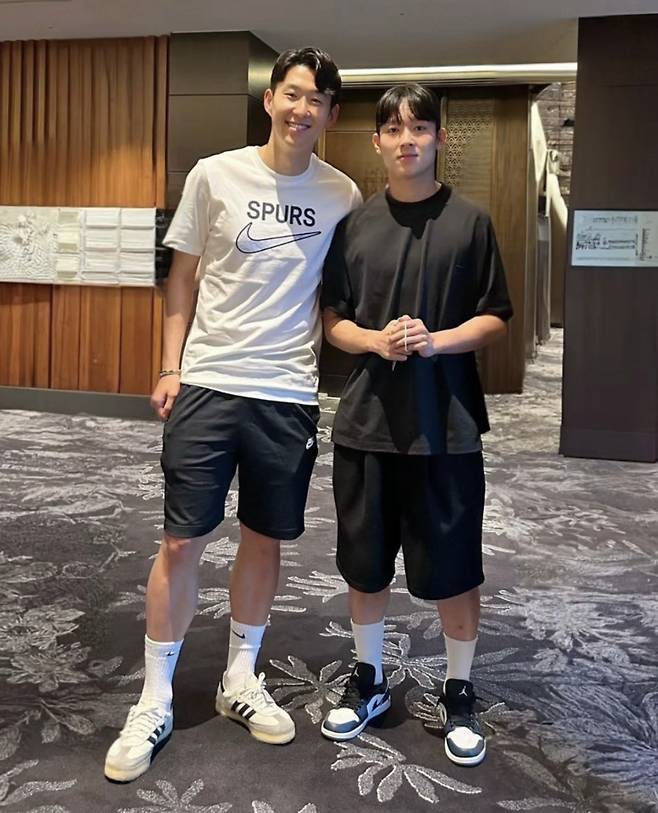 양민혁은 Son 때문에 토트넘 선택 그러나 손흥민은 냉정했다 Pl 적응 쉽지 않아모든 게 완벽해야