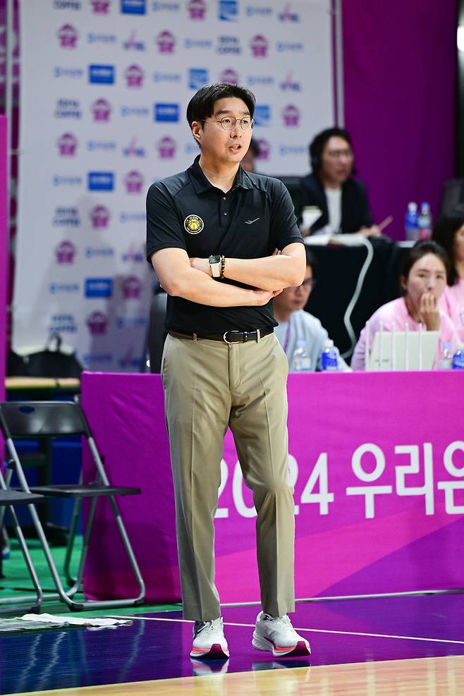 히타치 잡은 국민은행 김완수 감독 강이슬 때문에 즐겁게 했다” Ss현장