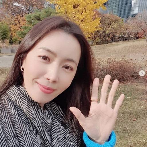 너무 예쁜 얼굴 때문에 학교를 못갔다는 미모의 여배우 연예는 내운명