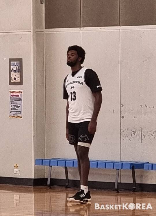 타이페이로 간 Basketkorea Kt 레이숀 해먼즈 송영진 감독에게 주문받은 것들은