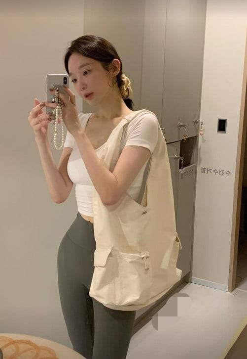 '167cm 52kg' 강민경, 각종 운동 인증하더니 골반 튀어나온 것 보소