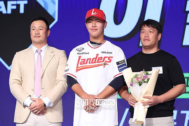 내 꿈은 국가대표 포수 Ssg 1r 이율예 왜 22억 안겼나청라돔 시대 주전 성장 기대