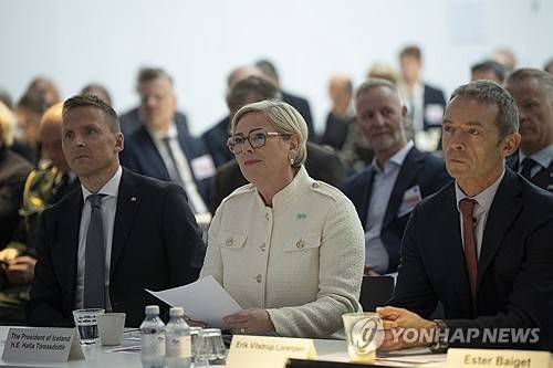 DENMARK ICELAND DIPLOMACY