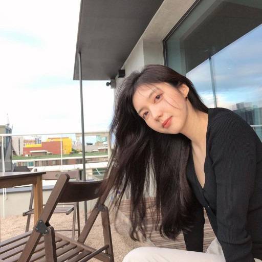 너무 똑닮아 아역 데뷔했는데 알고 보니 성인 배우가 가족이었던 배우 스포엔 뉴세이