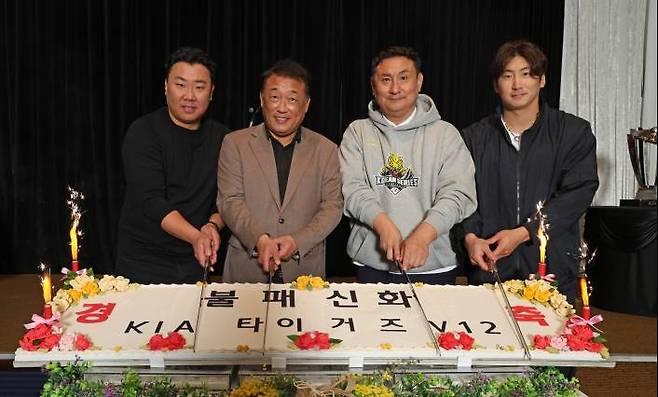 부임 3년 차 우승 목표 이룬 최준영 대표이사 앞으로 5연패 했으면 좋겠다 Ks