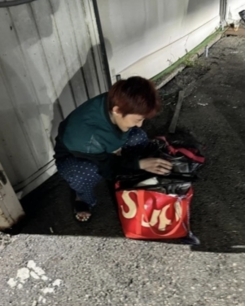 지드래곤이 신고 나서 17배 가격 상승한 슬리퍼 해피라이프