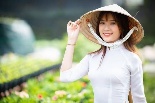 한국이 돈 가장 많이 줘요”이 나라 근로자들 오는 이유 있네