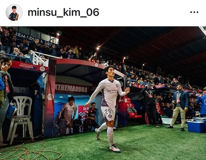 韓 축구에 초신성이 등장했다 18세 김민수 라리가 이어 Ucl 데뷔 겹경사아인트호벤전 교체 출전해 11분 소화