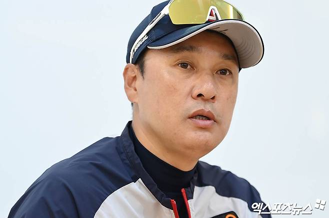 박석민 타격코치 합류고토 수석코치 확정세대교체 작심 국민타자 어린 선수들 베테랑 이겨보길 이천 현장
