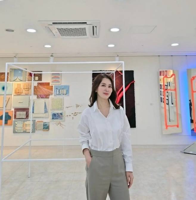 인기 대박이었는데 전성기에 돌연 결혼해 공백기 가진 여배우 셀럽스케치
