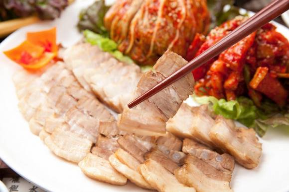김장김치에 삶은 돼지고기 먹었더니 몸에 어떤 변화가