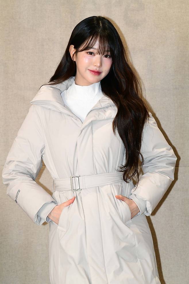장원영 청순미 넘치는 겨율요정눈부심 그 자체 Ten포토