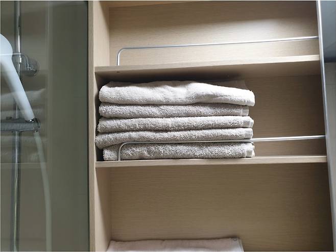 설마 아직도 욕실수건 이렇게 정리하고 계시나요 오늘살림루틴