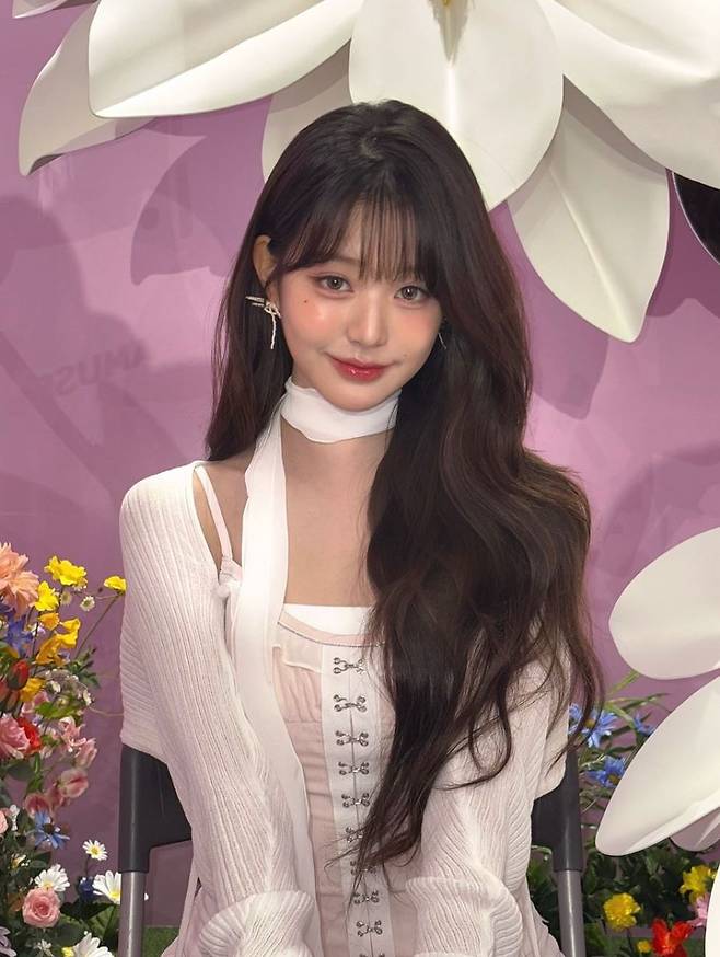 앞머리 뽐뿌오게 만드는 장원영 근황 스타일 헤어핏