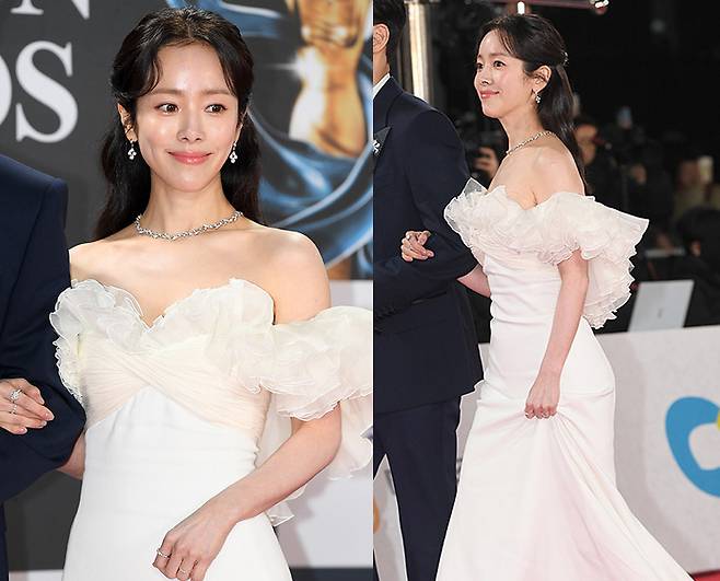 한지민 청룡의 새로운 안방마님 눈부신 오프숄더 드레스룩 뷰티는 내운명