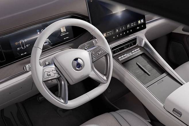제네시스랑 맞대결 가능하다는 중국의 럭셔리 Suv 카텍
