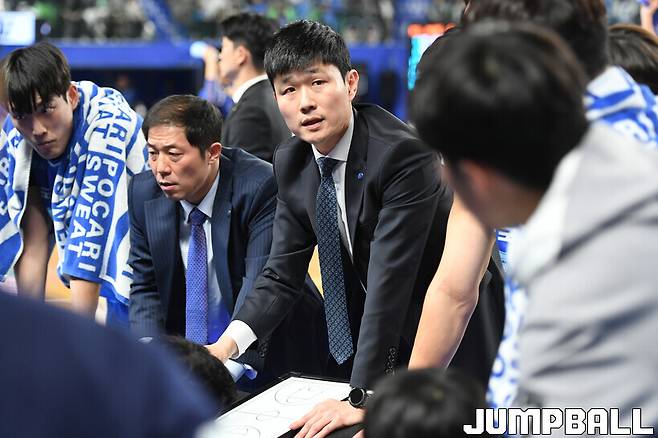 대구 팬들의 힘이 선수들에게 전해졌다” 3연패 끊어낸 강혁 감독