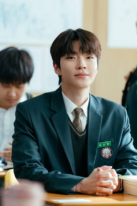 황인엽 정채연과 열애설 좋은 동생일 뿐동안 비결은 선크림” Ss인터뷰