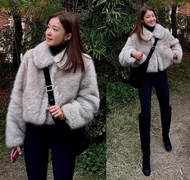 이시영 복슬복슬 귀엽네 추운데 멋 내고 싶은때 포근한 퍼 코트룩 패션엔