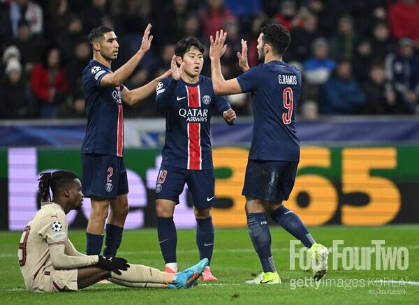 [ucl.star] ‘기회창출 3회+드리블 3회+롱패스 100%’ 이강인, PSG 3-0 완승 이끌다