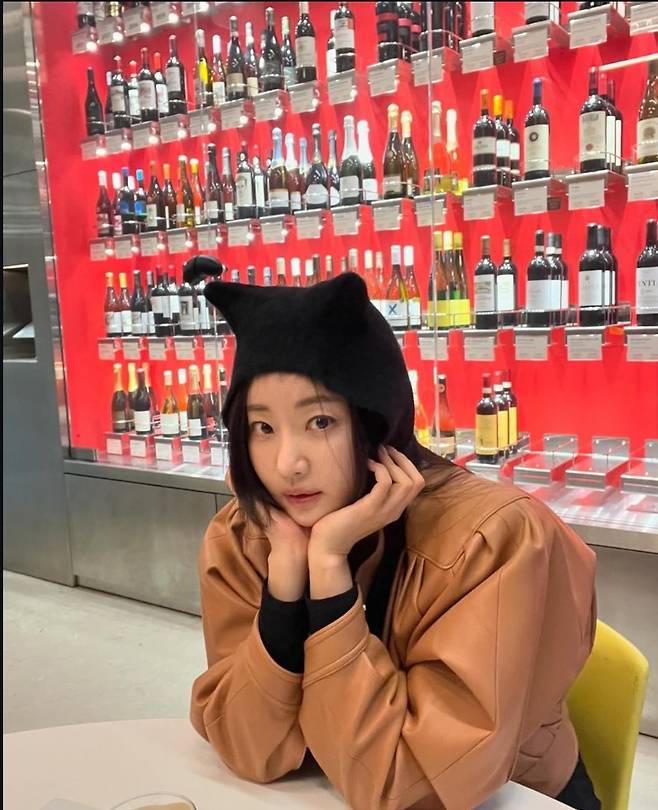 김사랑 47세 맞아 20대 울리는 동안미모마네킹 비율 뽐내 뷰티는 내운명