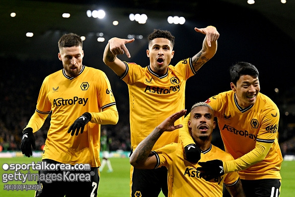 Here We Go 로마노 확인 황희찬 Ucl 우승 팀 이적하나울버햄튼 수비 보강 필요 자금 벌어들인다