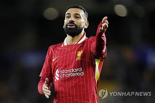 32살? 난 아직 전성기…'4골 1AS' 살라, EPL 이달의 선수 뽑혔다→제라드·호날두와 동률 [오피셜]